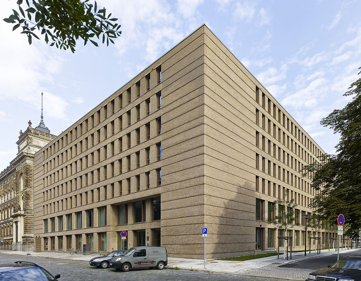 Startseite - Amtsgericht Dresden - sachsen.de